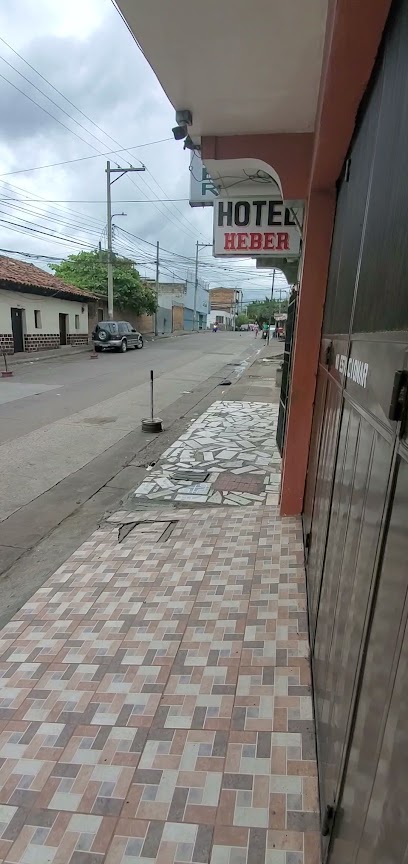 Hotel Heber, Hotel ≫ Hoteles en Honduras