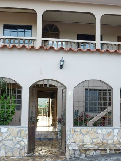 Hotel La Escalinata, hotel ≫ Hoteles en Honduras
